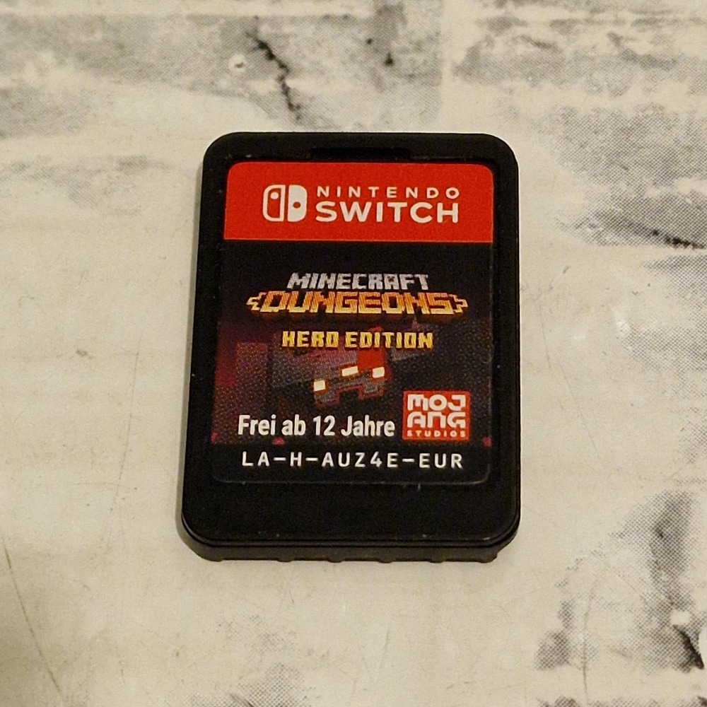 Pre-owned Minecraft Dungeons: Hero Edition - (Nintendo Switch, 2020 ...